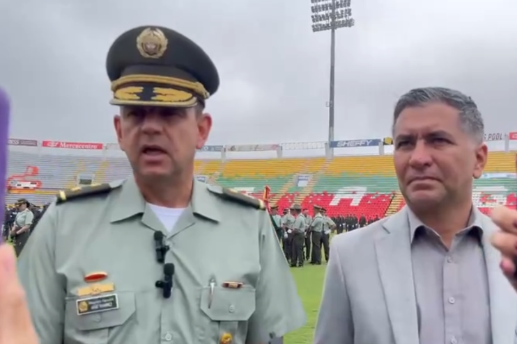 "Seguiremos trabajando en conjunto para atacar estos grupos armados en ...